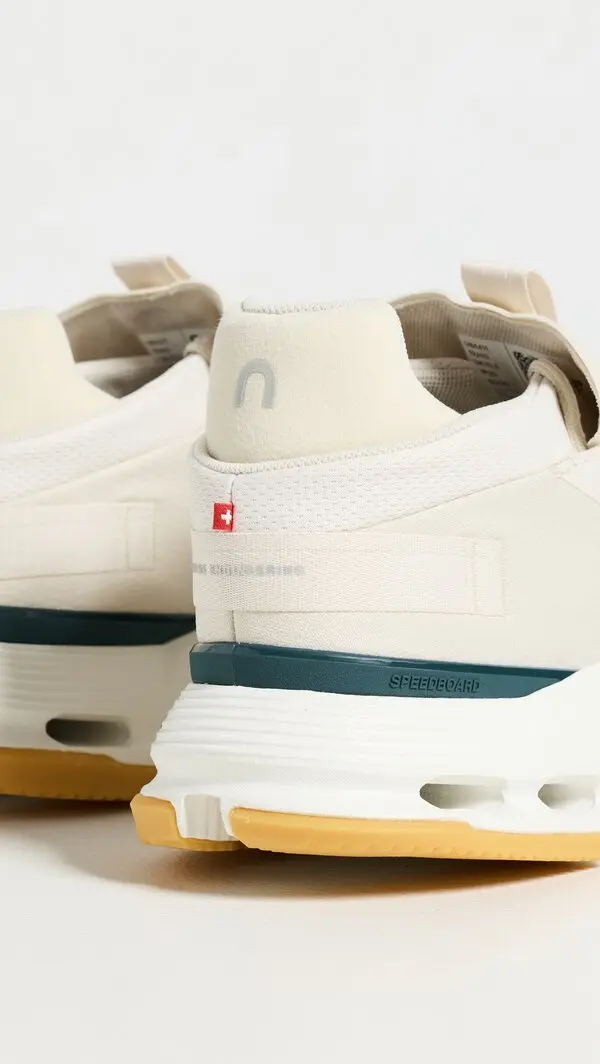 On Cloudnova 2 Sneakers