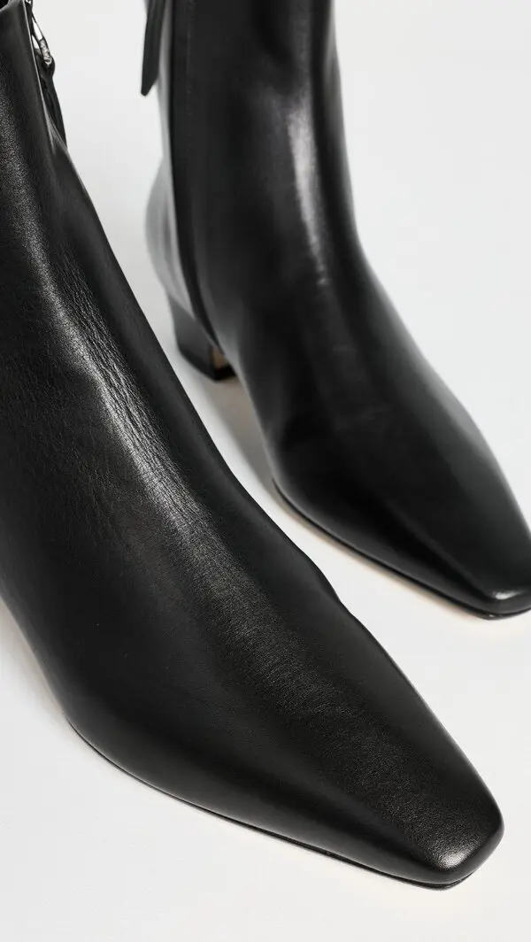 AeydĒ Lilia Leather Ankle Boots