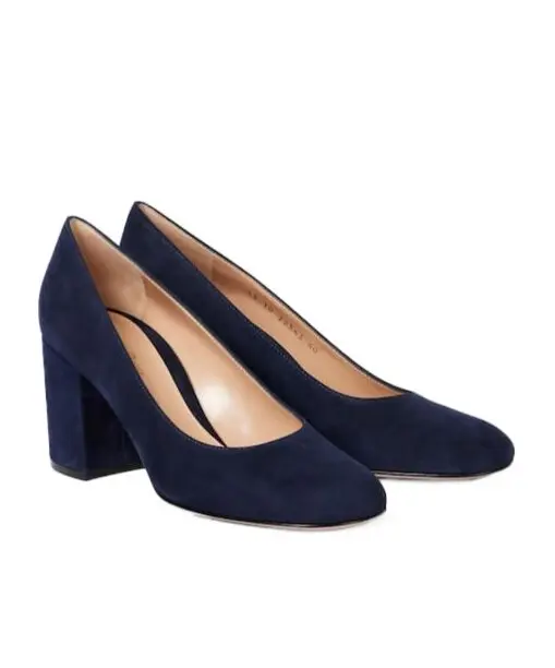 GIANVITO ROSSI Solid Suede Pumps - Black