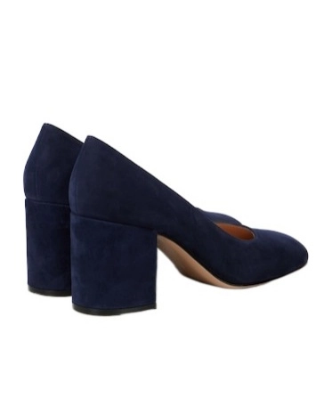 GIANVITO ROSSI Solid Suede Pumps
