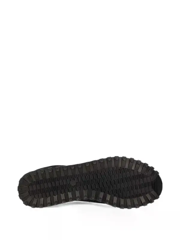 Novesta Marathon Trail Panelled Low-top Sneakers