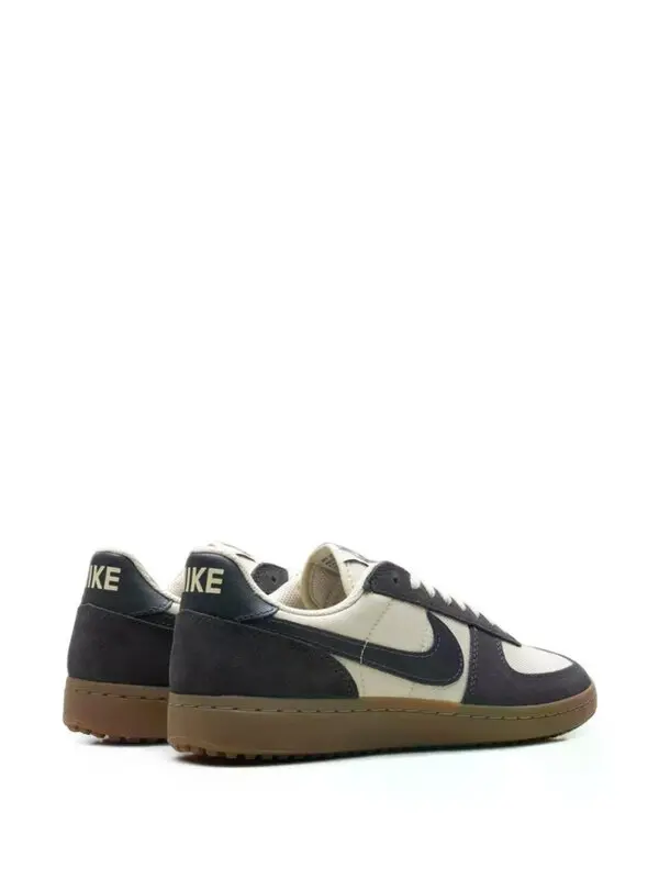 Nike Field General Sneakers