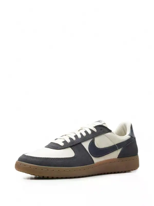 Nike Field General Sneakers