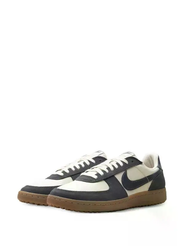 Nike Field General Sneakers - White
