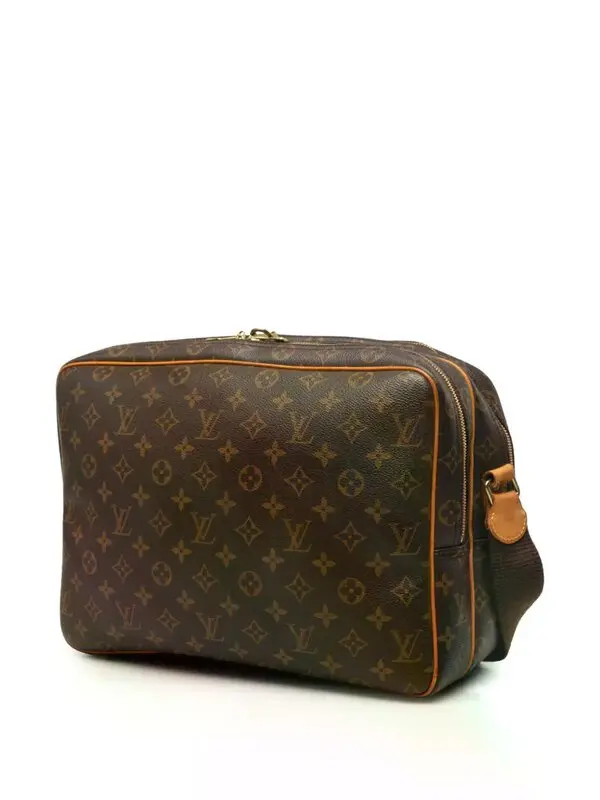 LOUIS VUITTON 2000 Monogram Reporter Gm Crossbody Bag