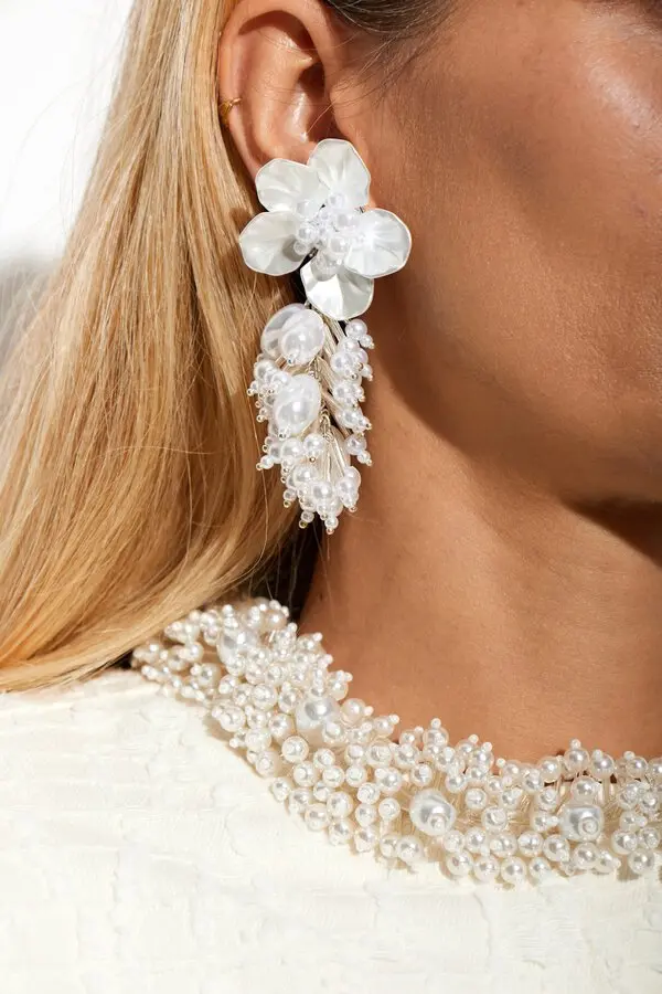 SELF-PORTRAIT Earrings With A Pearly Flower And Beads