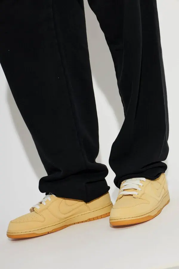 Nike Dunk Low Retro Sneakers