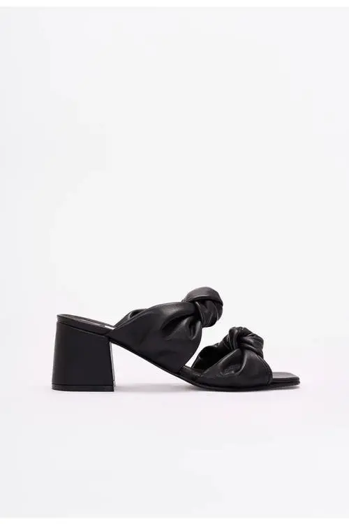 CLARA BARCELO Twist & Shout Mule - Black