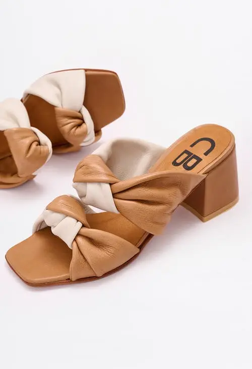 CLARA BARCELO Twist & Shout Mule