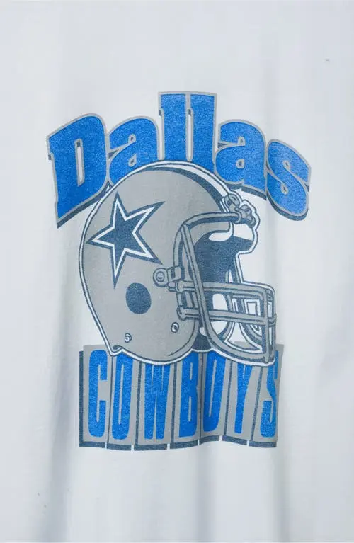 Junk Food Dallas Cowboys Helmet Graphic T-shirt