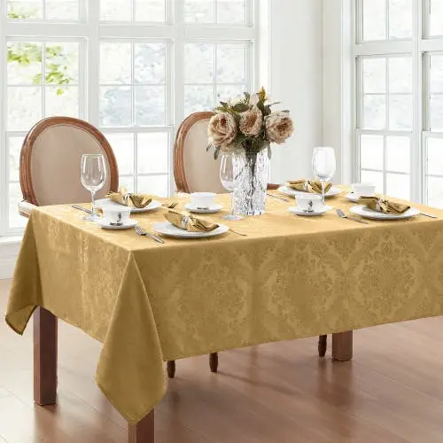 THREADMADE Caiden Elegance Damask Tablecloth - Gold