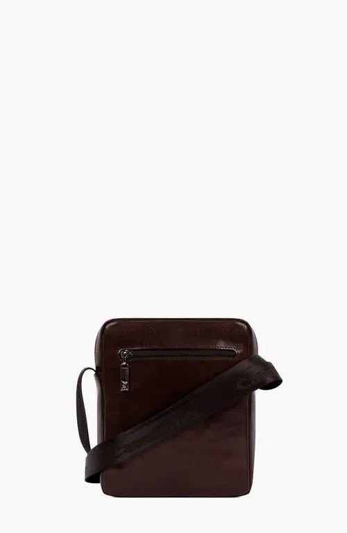 Cavalinho Gentleman Leather Traveler Crossbody Bag