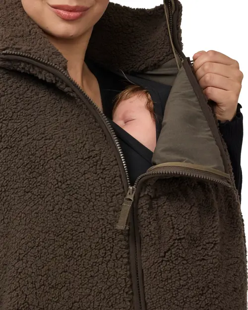 Ingrid & Isabel® Maternity Vest With Baby Carrier Insert