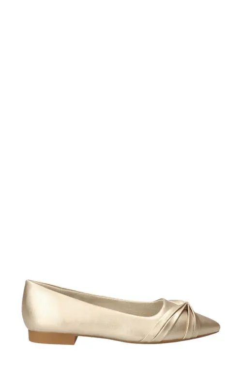 BELLA VITA Roxie Pointed Toe Flat - Champagne