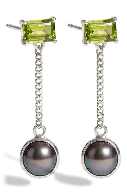 AWE INSPIRED Spellbound Molten Freshwater Pearl Drop Earrings - Metallic Silver