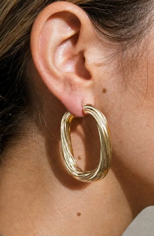 THE M JEWELERS The Large Mirae Hoop Earrings - Gold