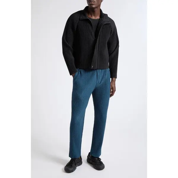 Issey Miyake Tailored Pleats Straight Leg Pants - Shadow Blue