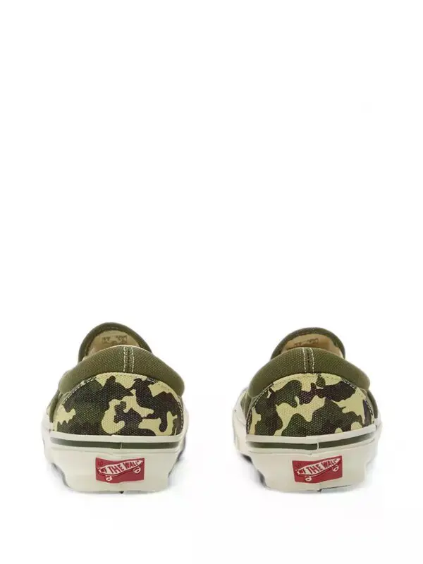 VANS Lx Classic Slip-on Camouflage Sneakers