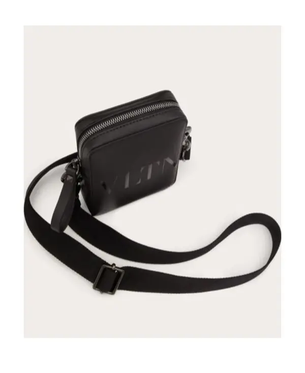 Valentino Garavani Vltn Logo Printed Zip-up Shoulder Bag
