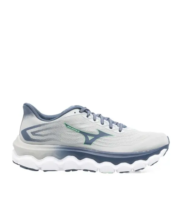 Mizuno Round Toe Sneakers