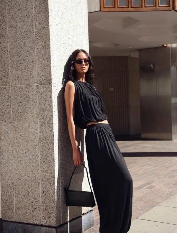 NINETY PERCENT Ina Harem Trousers In Tencel Jersey - Black