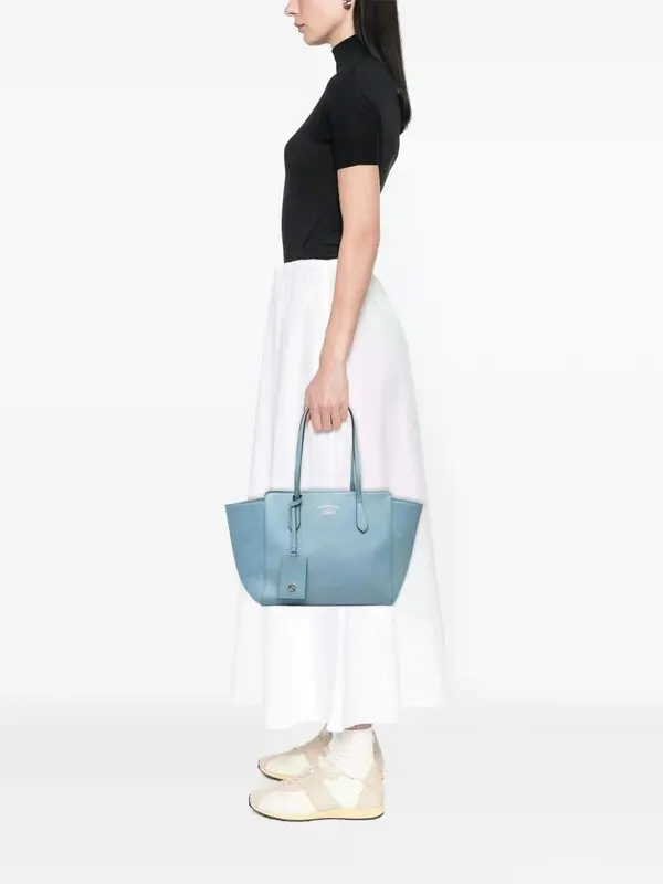 Gucci 2014-2026 Medium Calfskin Swing Tote Bag