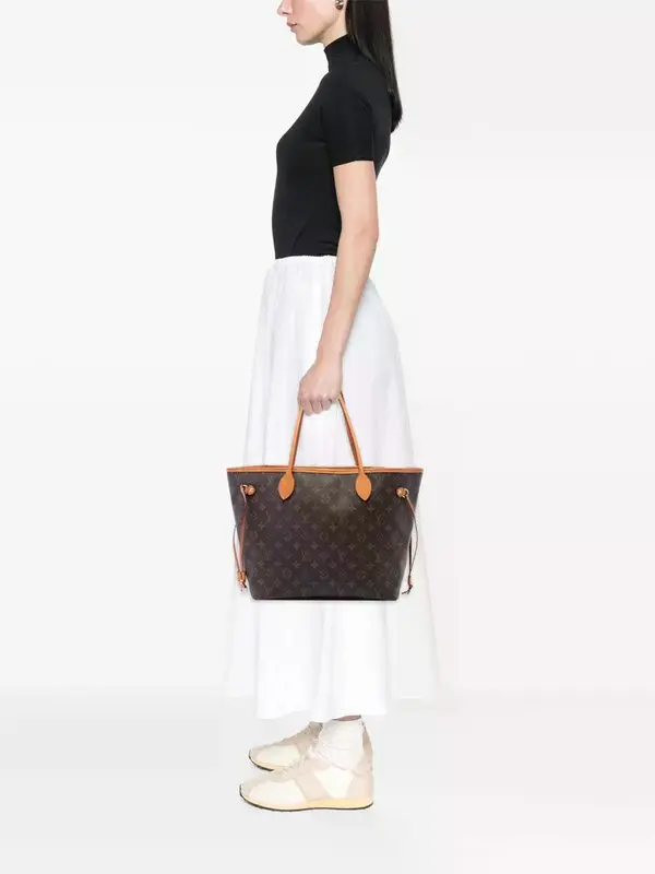LOUIS VUITTON Monogram Neverfull Mm Tote Bag - Brown
