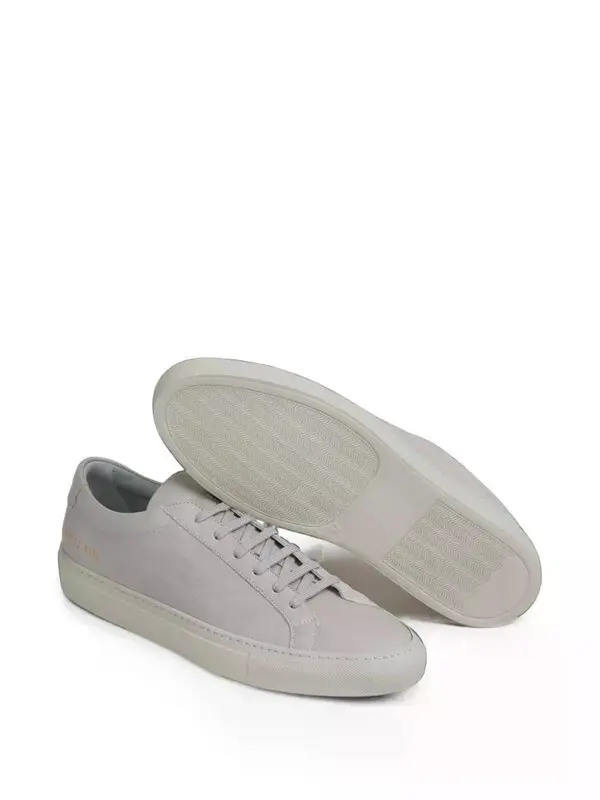 COMMON PROJECTS Low-top Leather Sneakers