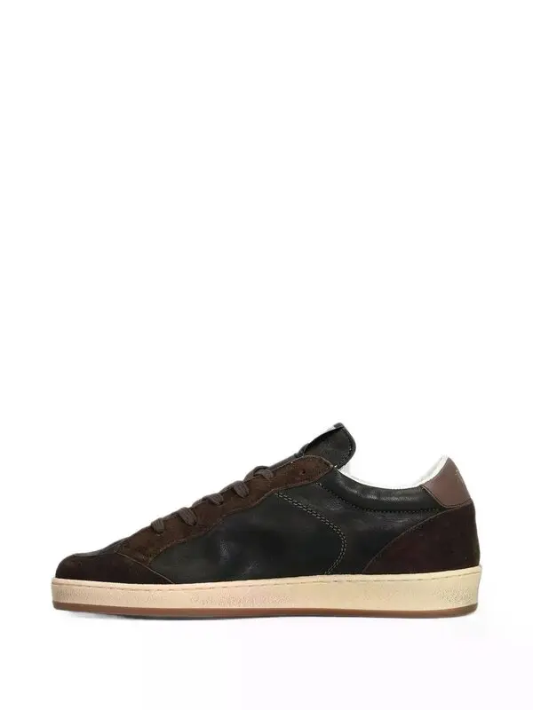 AMA-BRAND Star-patch Sneakers