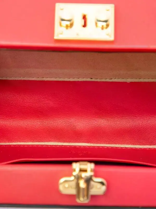 Gucci 2016-2026 Calfskin Interlocking G Crossbody Bag