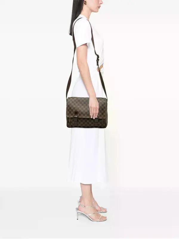LOUIS VUITTON Damier Ebene Melville Crossbody Bag - Brown