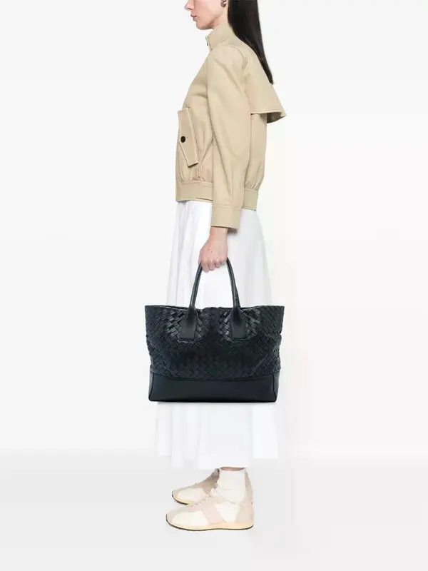 Bottega Veneta 2012-2026 Nappa Intrecciato Tote Bag - Black