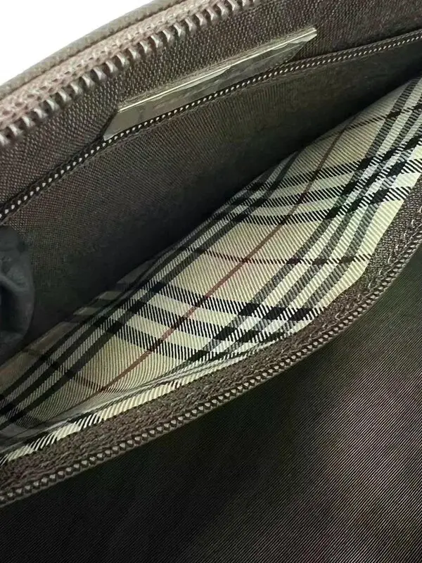 Burberry 2000-2017 Leather Front Pocket Handbag
