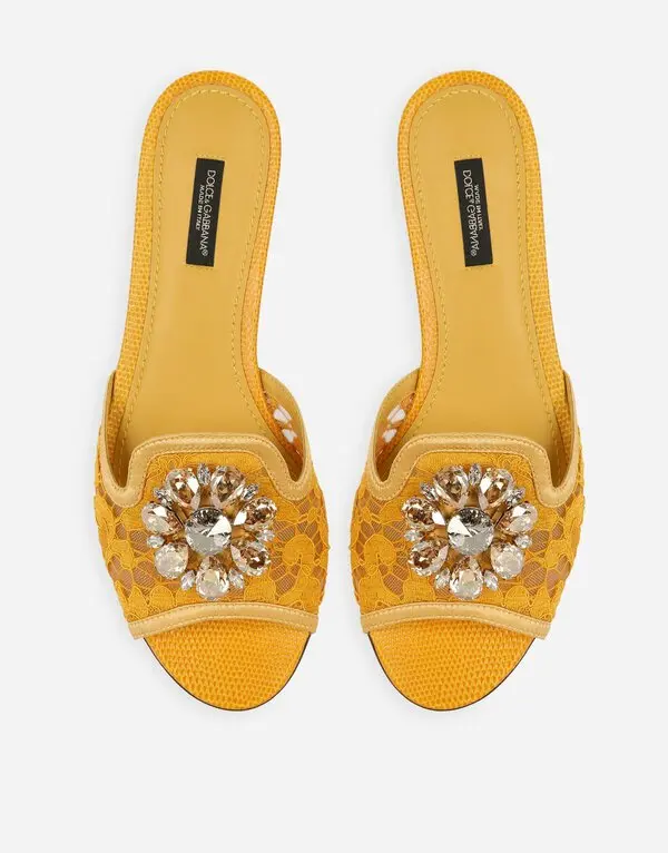 Dolce & Gabbana Bianca Flat Sandals