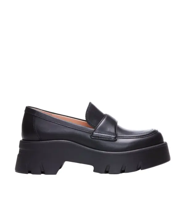 GIANVITO ROSSI Farren Round-toe Loafers