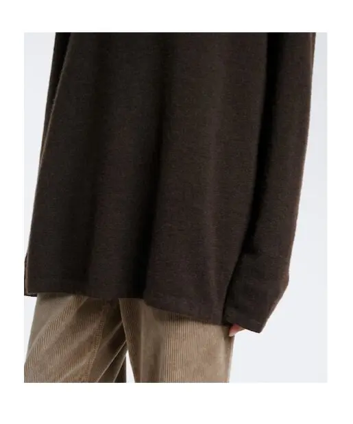 THE ROW Oversized Cashmere Sweater