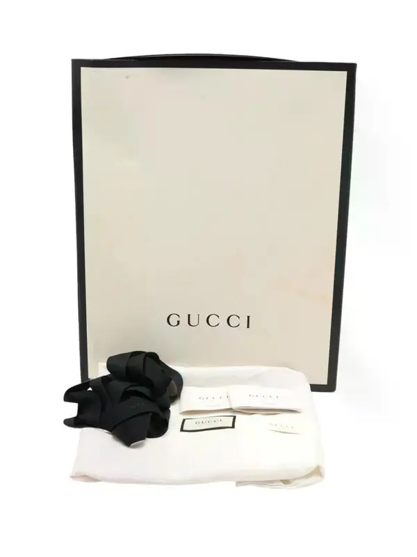 Gucci 2000-2015 Medium Calfskin Soho Chain Tote Bag - Black