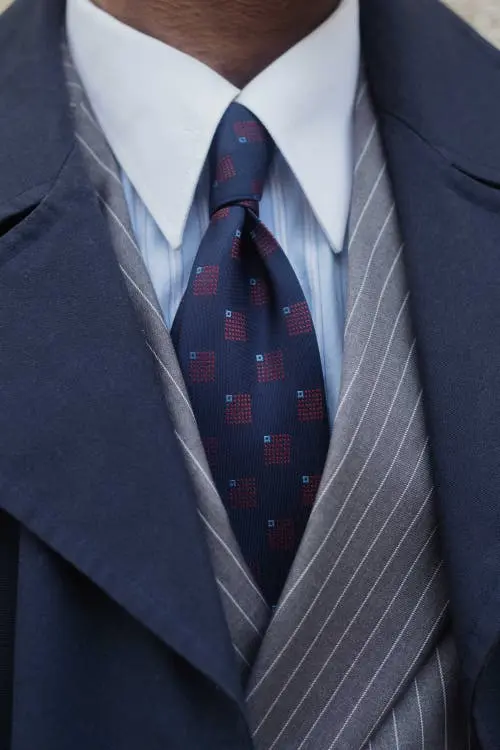 ELIZABETTA Sienasilk Jacquard Tie - Navy
