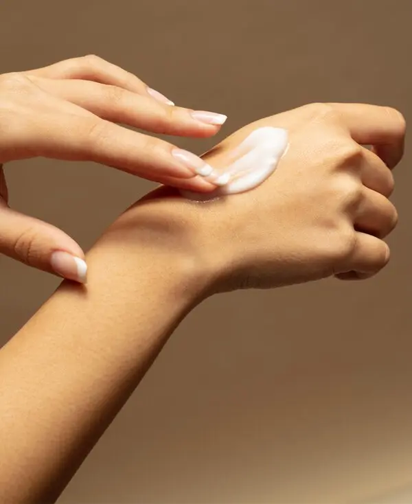 APOTHEKE Canvas Hand & Body Lotion
