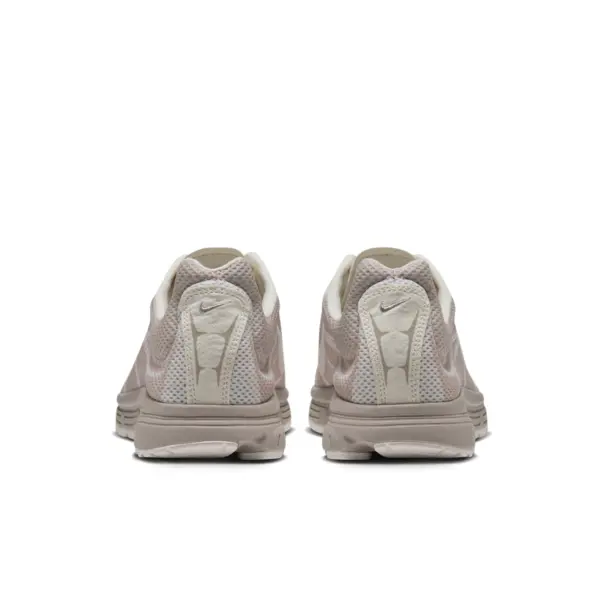 Nike Zoom Streak 3 Athletic Shoes - Brown