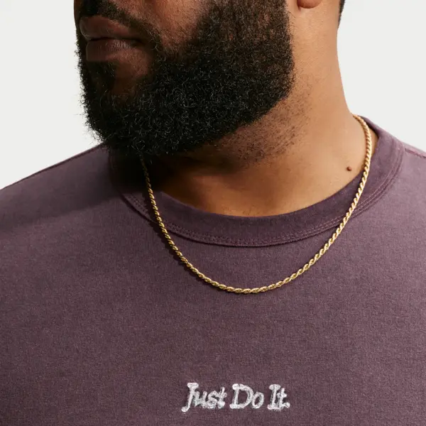 Nike Sportswear Premium Essentials T-shirt