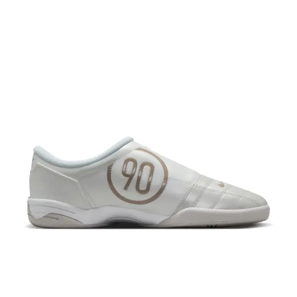 Nike Total 90 Shoes