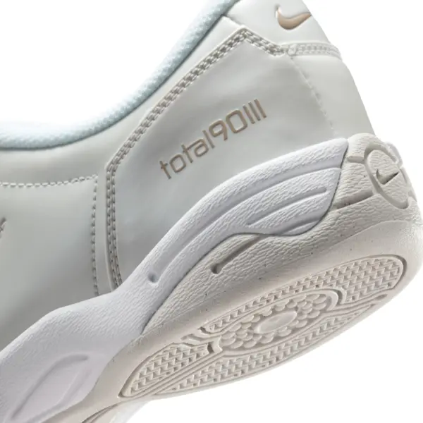 Nike Total 90 Shoes