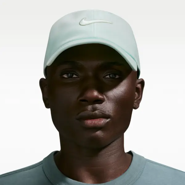 Nike Club Unstructured Swoosh Cap