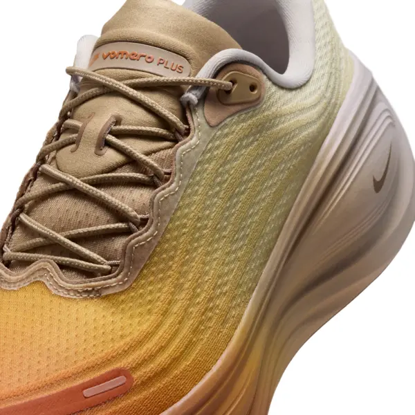 Nike Vomero Plus Running Shoes