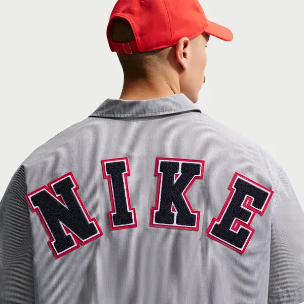 Nike Life Short-sleeve Button-down Top