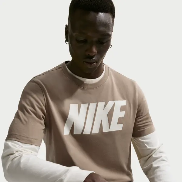 Nike Sportswear T-shirt