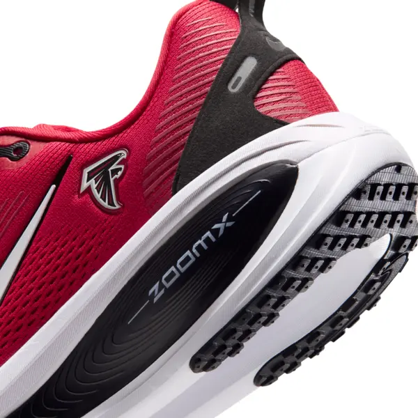 Nike Vomero Nfl Road Running Shoes - Red
