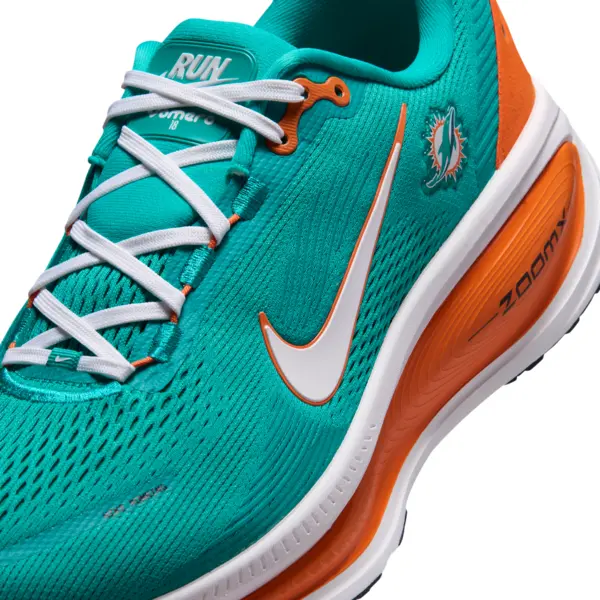 Nike Vomero 18 Nfl Road Running Shoes - Green