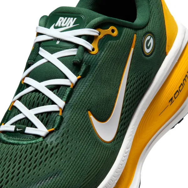 Nike Vomero 18 Nfl Road Running Shoes - Green